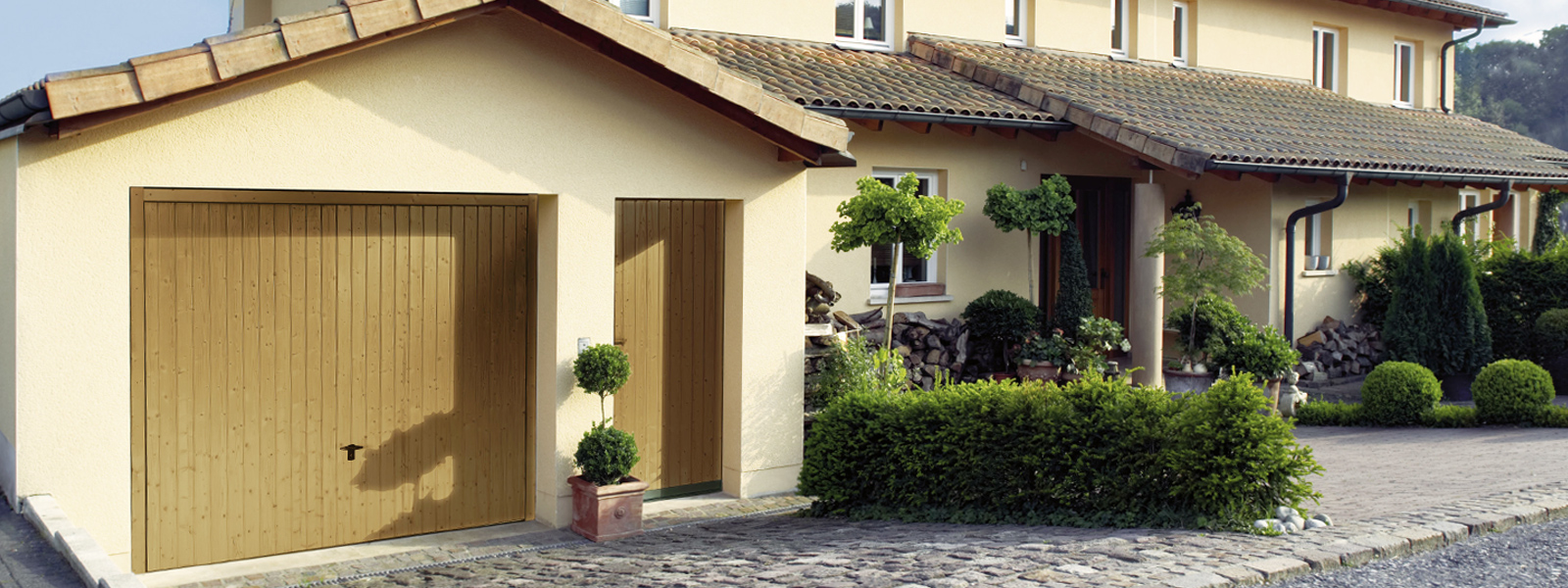 High-quality up-and-over garage doors | Up-and-over garage doors from ...